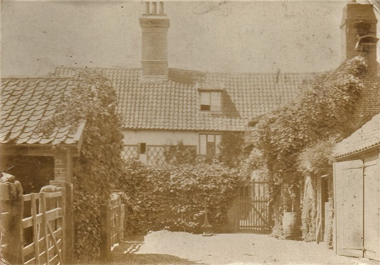 Church Farm, Hethel :: Bracon-ash-and-hethel-history